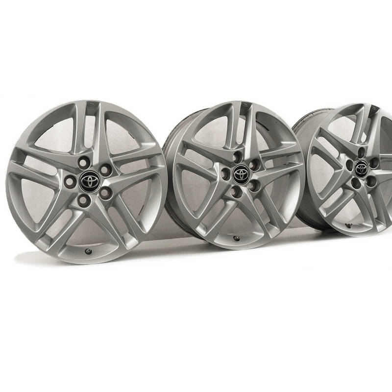 Cerchi in lega Toyota C-HR Cororlla Cross X Rav 4 17 ORIGINALI ...